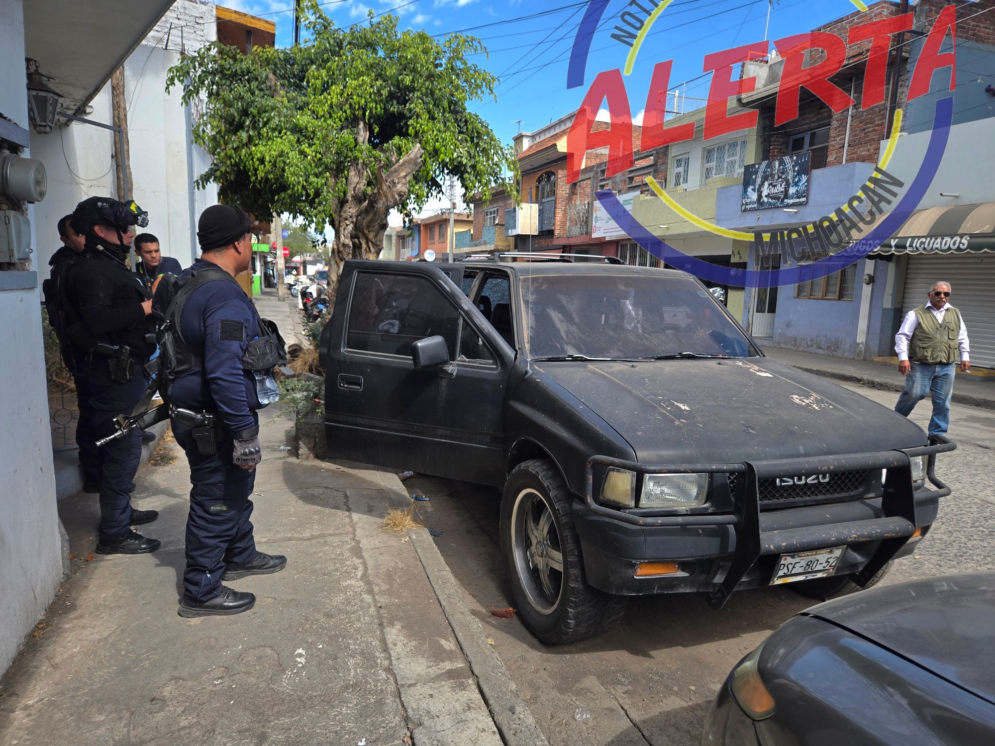 Hallan casa y camioneta con impactos de armas largas, en la Col ...